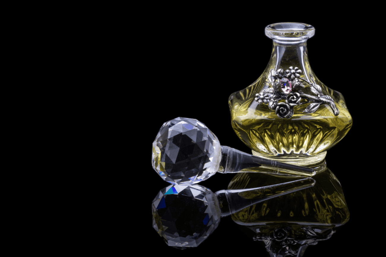 What Does Musk Smell Like in Perfume? | Beautinow